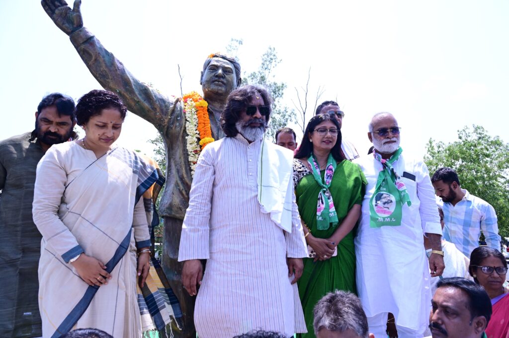 CM pays tribute to Durga Soren - Bodhi Wire